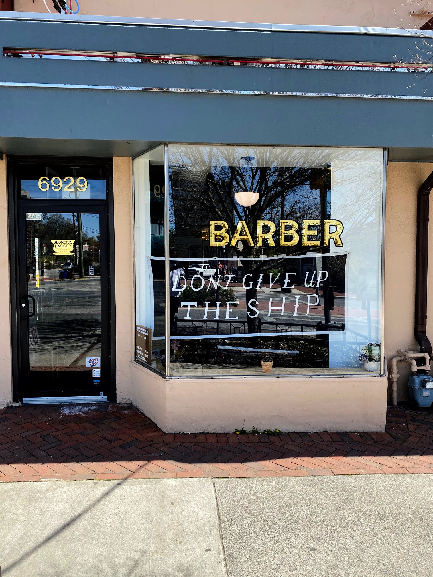 Getting to Know: Georgies Barber – O'Douds